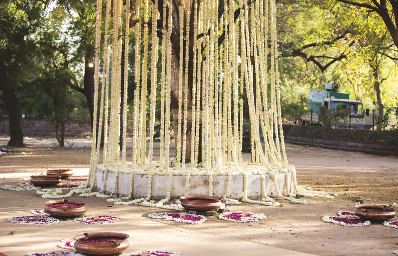 Seven Ways To Upcycle Rustic Indian Decor For Your Wedding! | WedMeGood