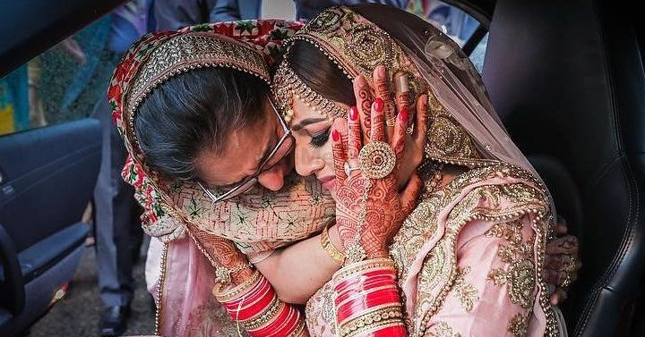 The Most Emotional Yet Beautiful Vidaai Photos We've Seen... | WedMeGood