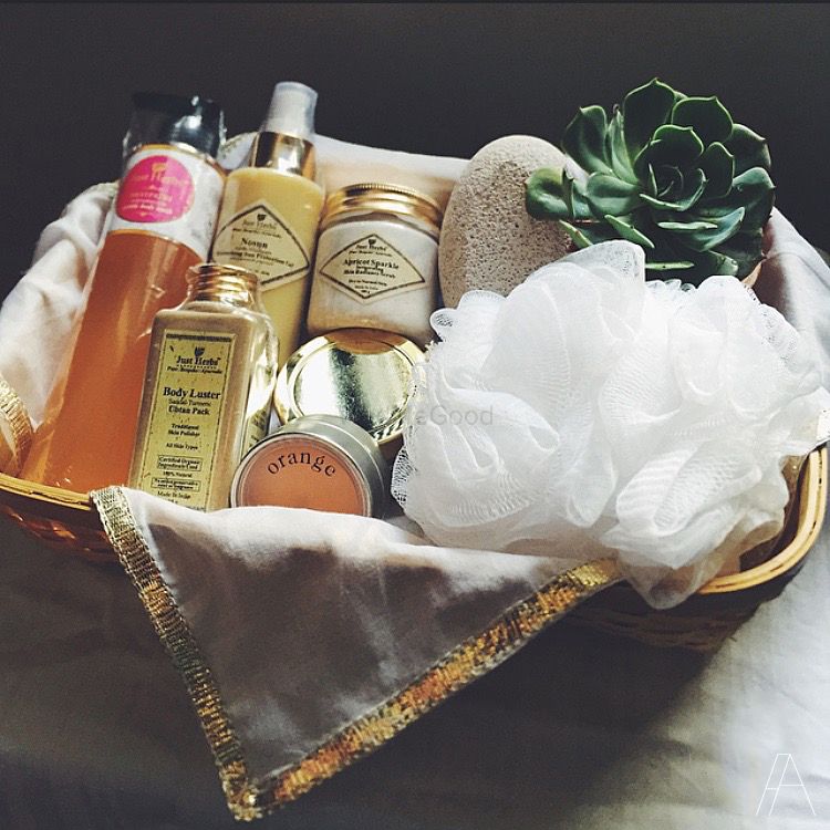 Your Nightly Beauty Care Routine To Follow Before Your D-day! | WedMeGood