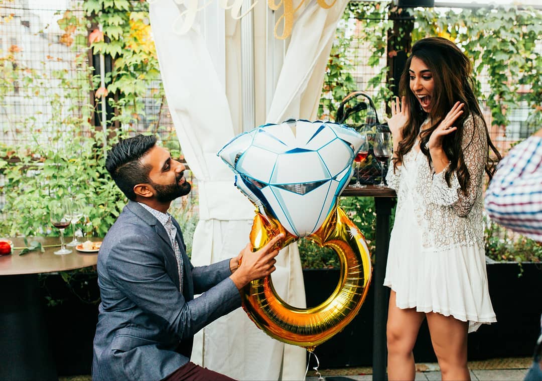 The Cutest Proposal Photos We Spotted That'll Just Make Your Day ...