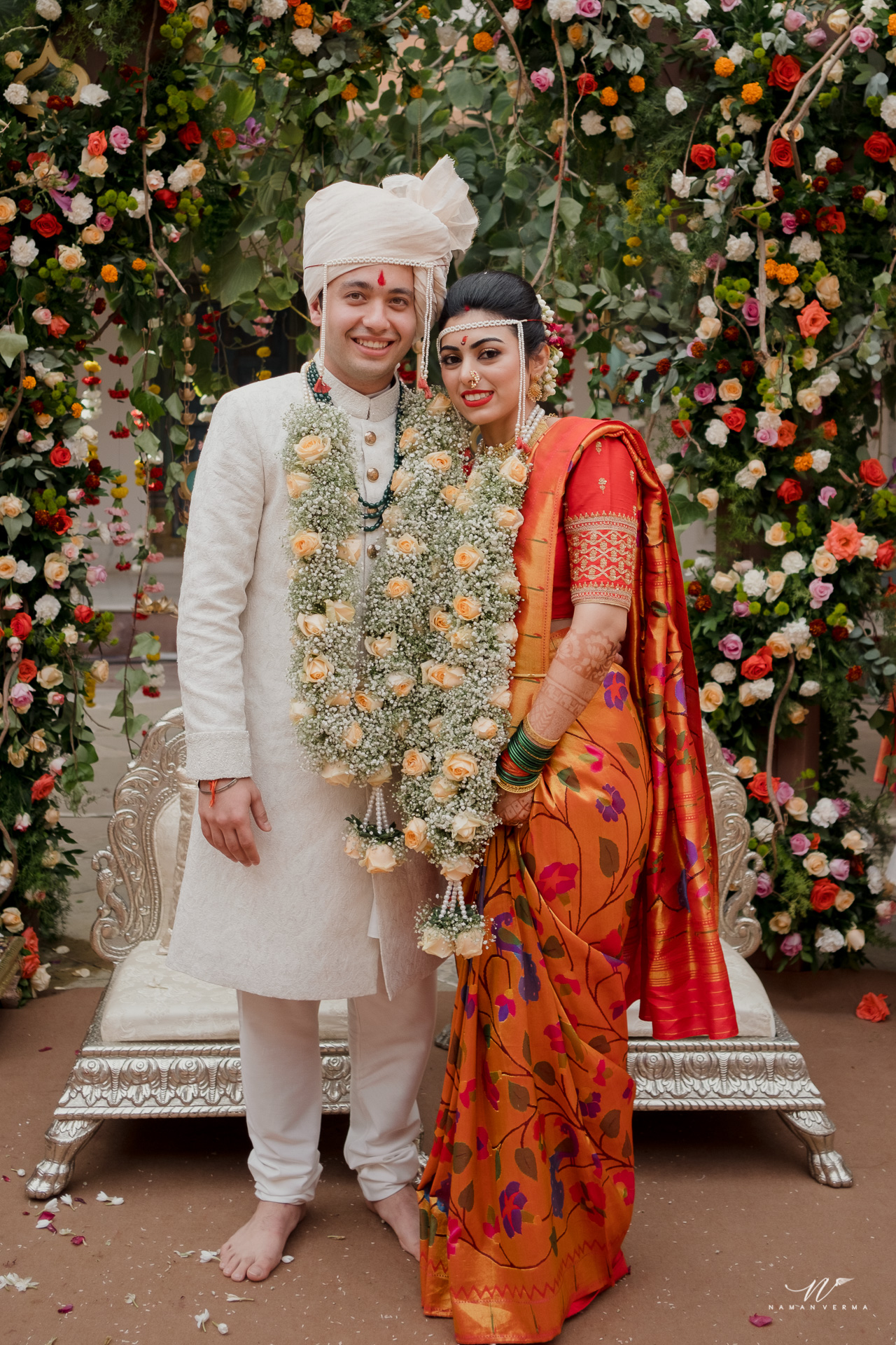 A Destination Wedding With Gorgeous Mandap & A Bride Who Wore Ancestral ...
